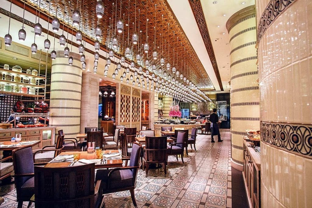Mandarin Oriental Mosaic Buffet Review - Wild 'n' Free Diary