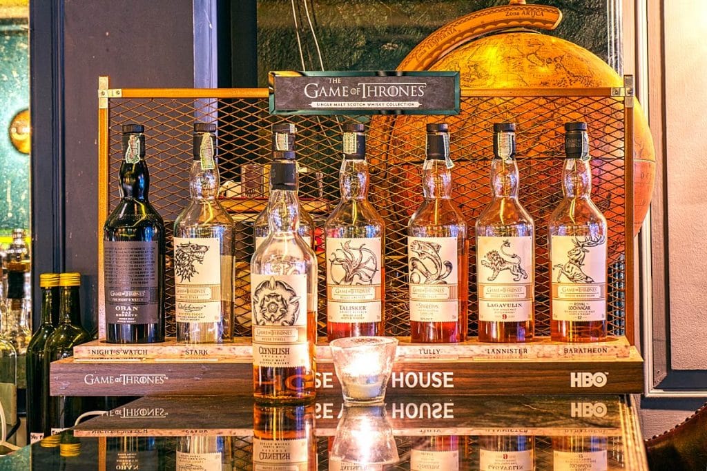 Vesper Bar Bangkok Review - Artistic Drinks - Wild 'n' Free Diary